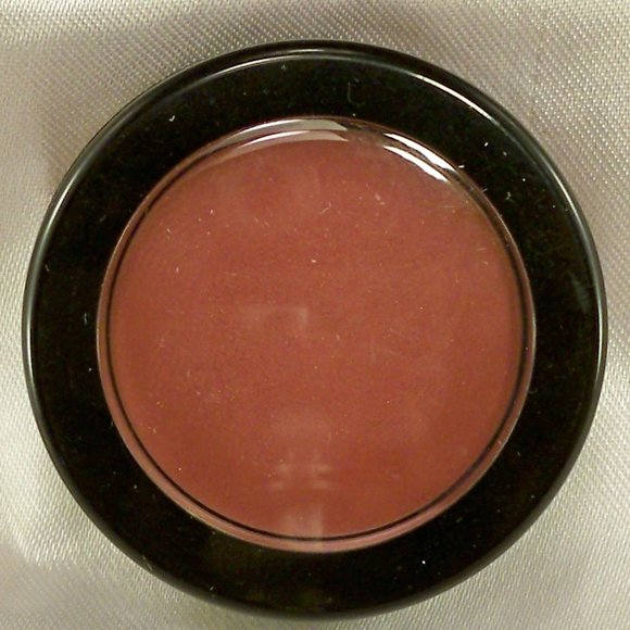 SKINN Dimitri James | Makeup | Skinn Color Touch Teen Tone Eye Cheek ...